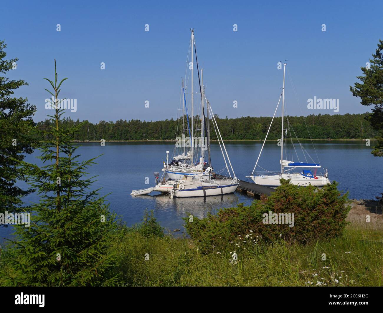 Guest jetty hi-res stock photography and images - Alamy
