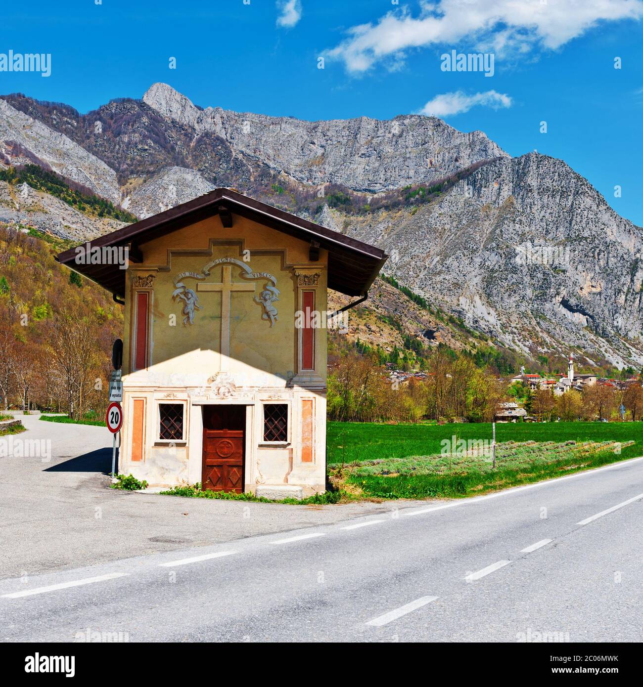 Medieval crossroads hi-res stock photography and images - Alamy