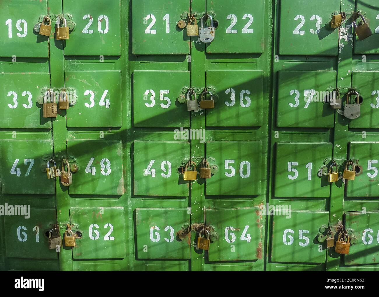 Number lockers hi-res stock photography and images - Alamy