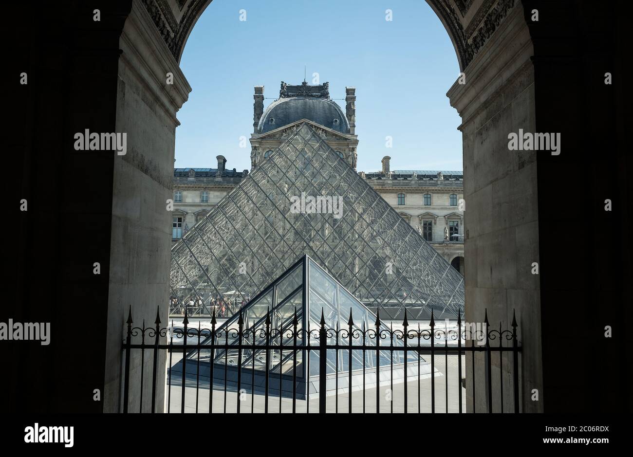 Statue of venus in paris hi-res stock photography and images - Alamy