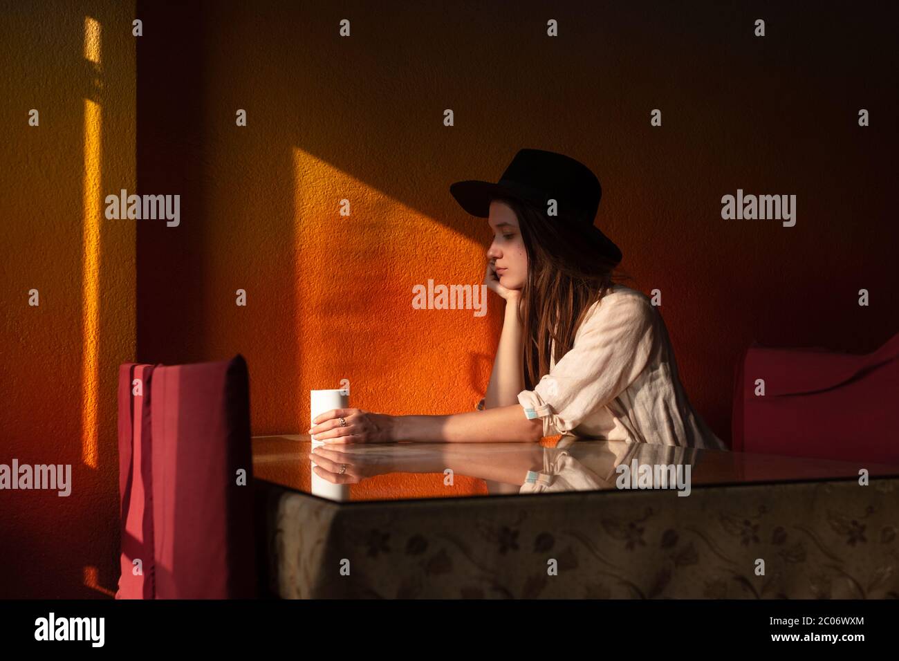 Alone bored hi-res stock photography and images - Alamy