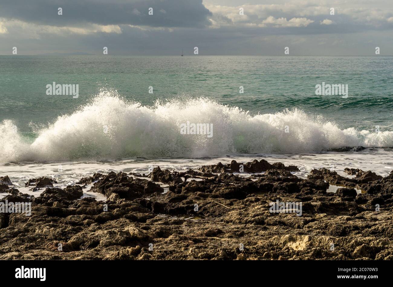 Crest Of Waves High Resolution Stock Photography and Images - Alamy