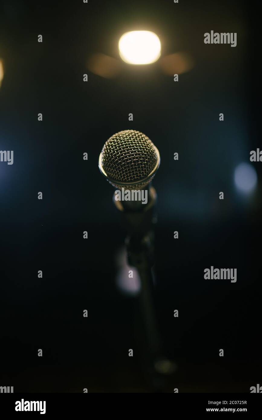 Old nightclub stage hi-res stock photography and images - Alamy