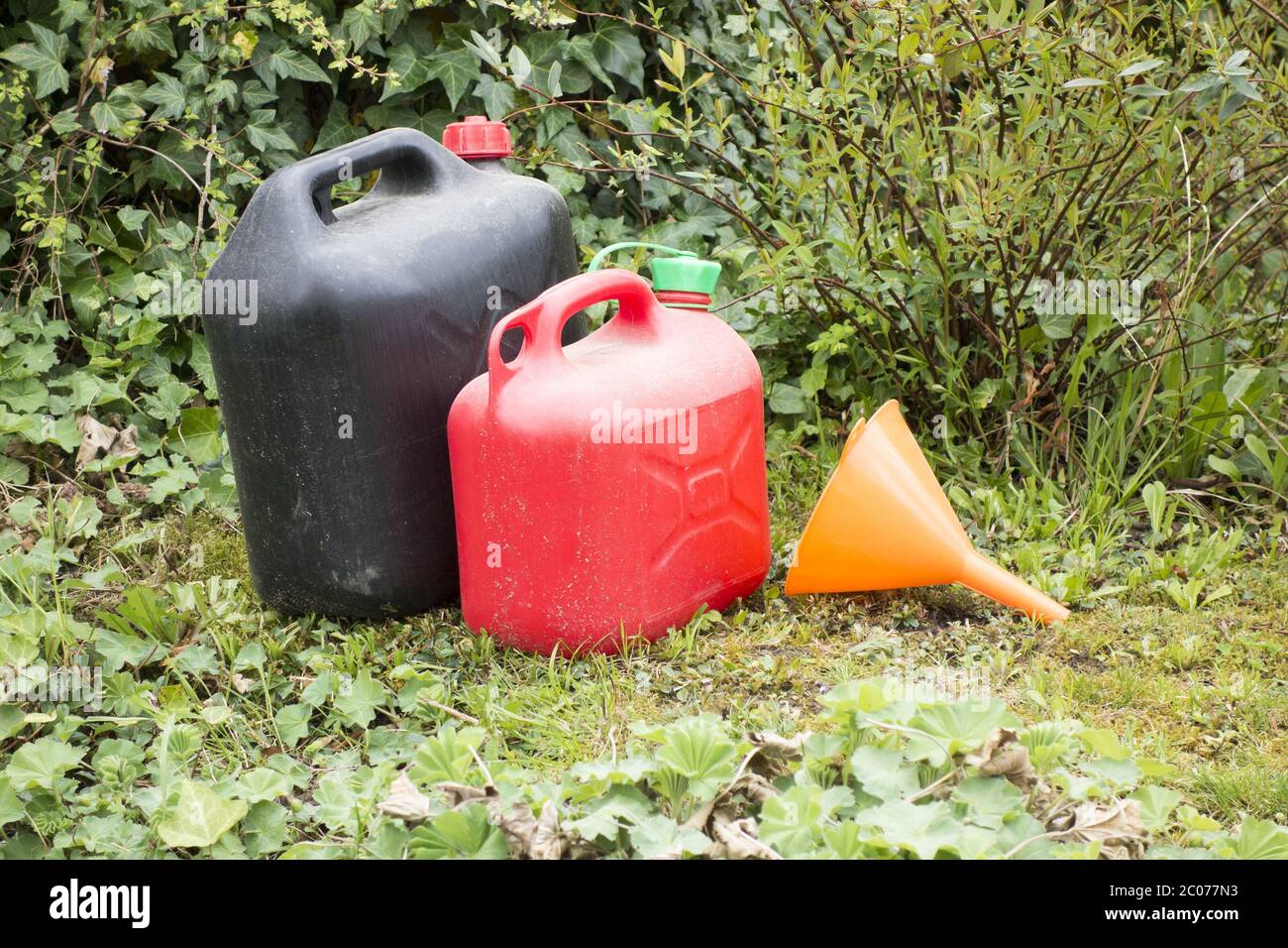 Canister storage hi-res stock photography and images - Alamy