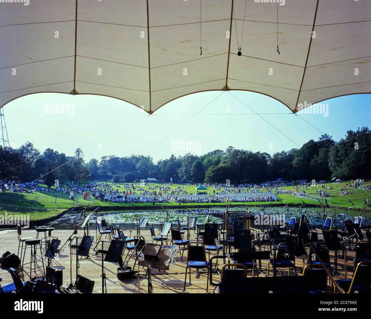 Crystal palace concert bowl hi-res stock photography and images - Alamy