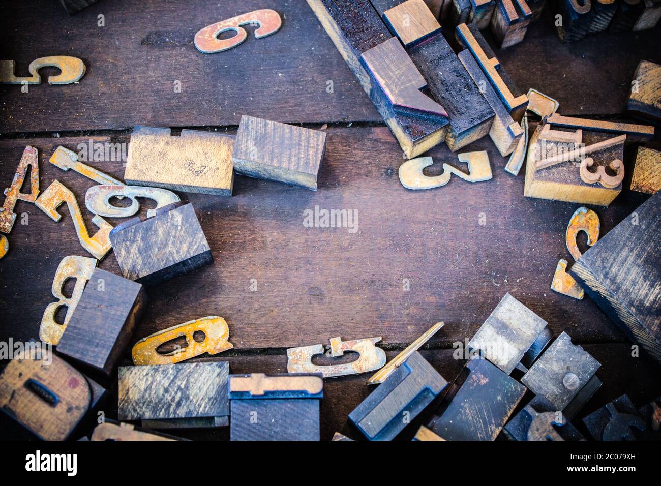 Vintage Letterpress Numbers and Letters Stock Photo - Alamy
