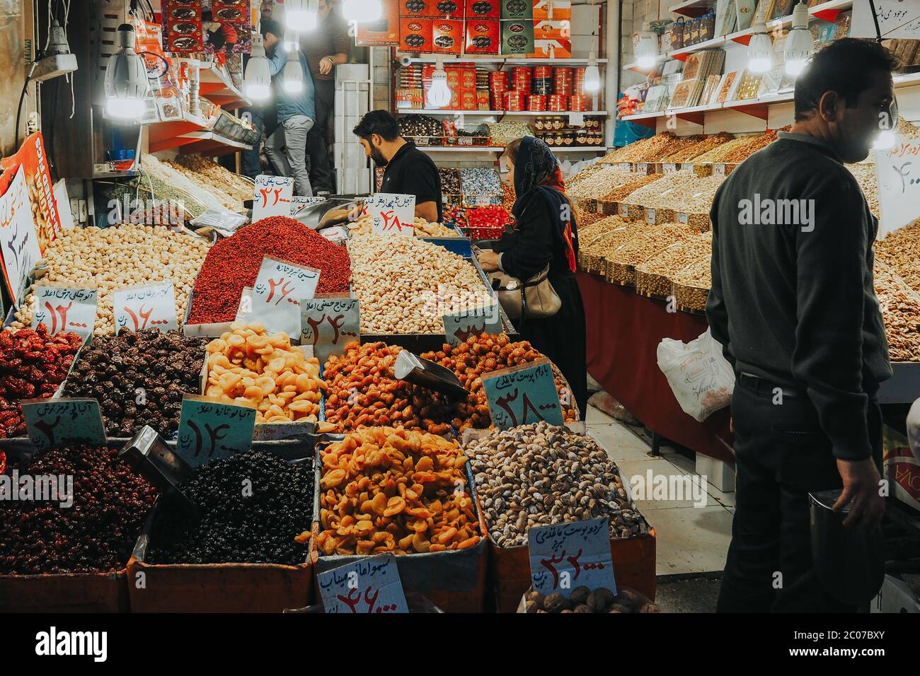 Arabic bazar hi-res stock photography and images - Alamy