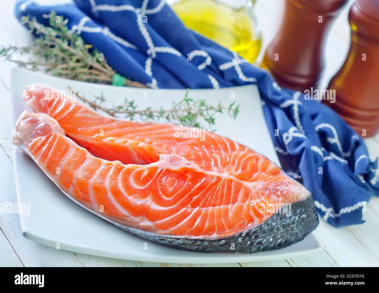 raw salmon steak Stock Photo - Alamy
