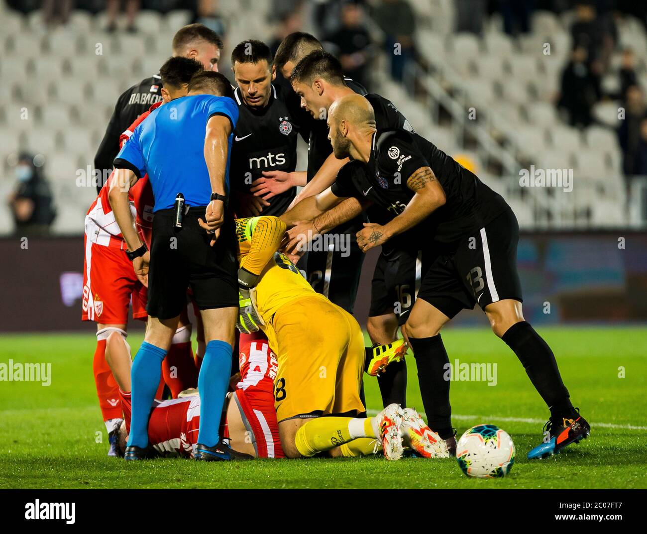 Vladimir stojkovic goalkeeper partizan belgrade hi-res stock ...