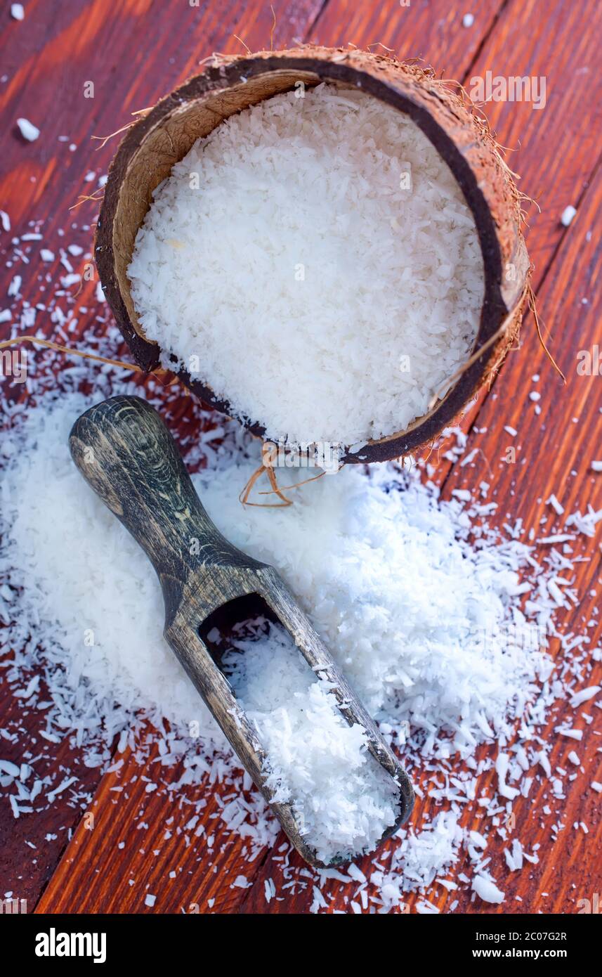 Coconut husk powder hi-res stock photography and images - Alamy