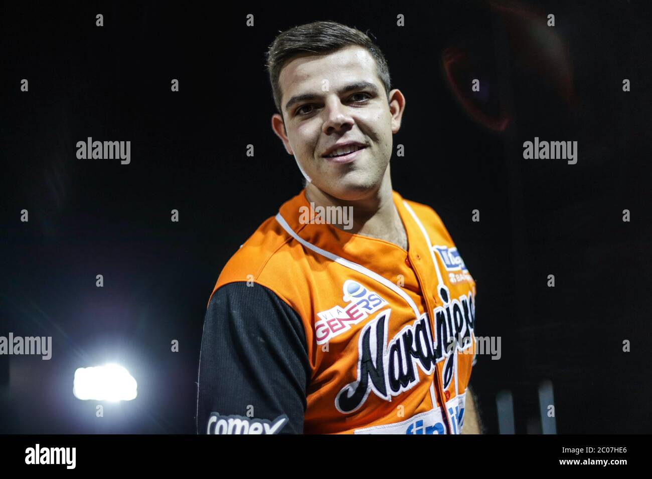 Roberto Ramos, durante 2do. encuentro de la serie de beisbol entre ...