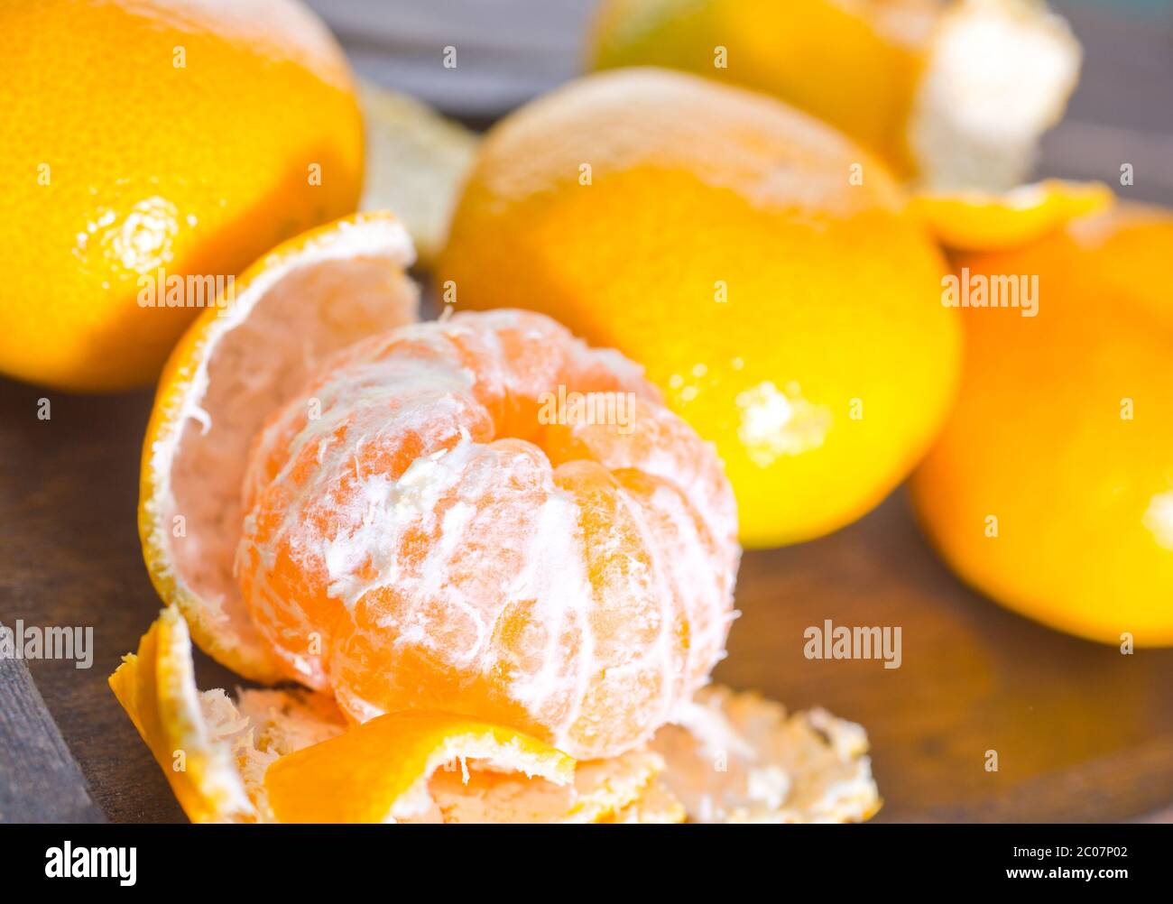 Tangerines clove hi-res stock photography and images - Alamy
