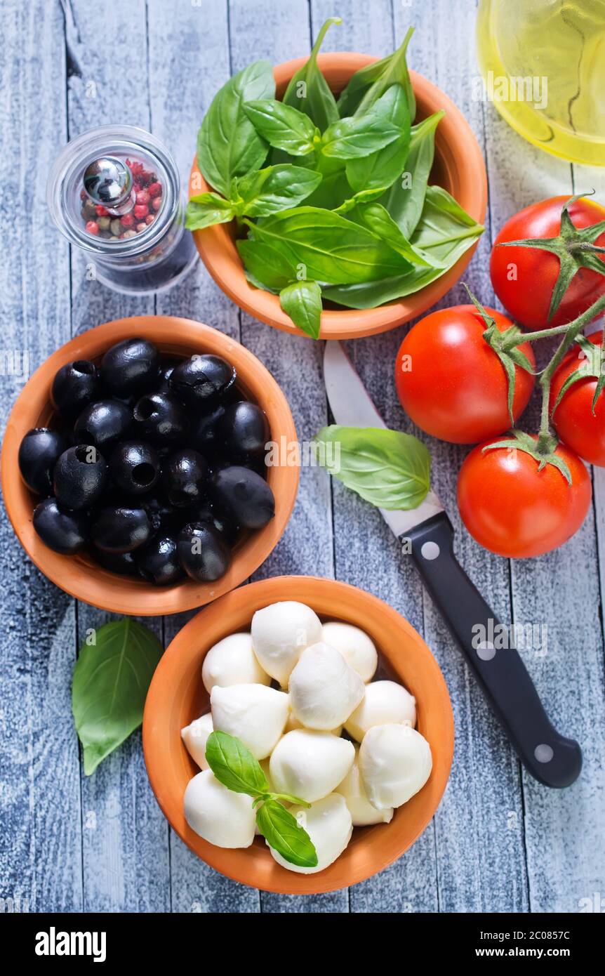 ingredients for caprese Stock Photo - Alamy