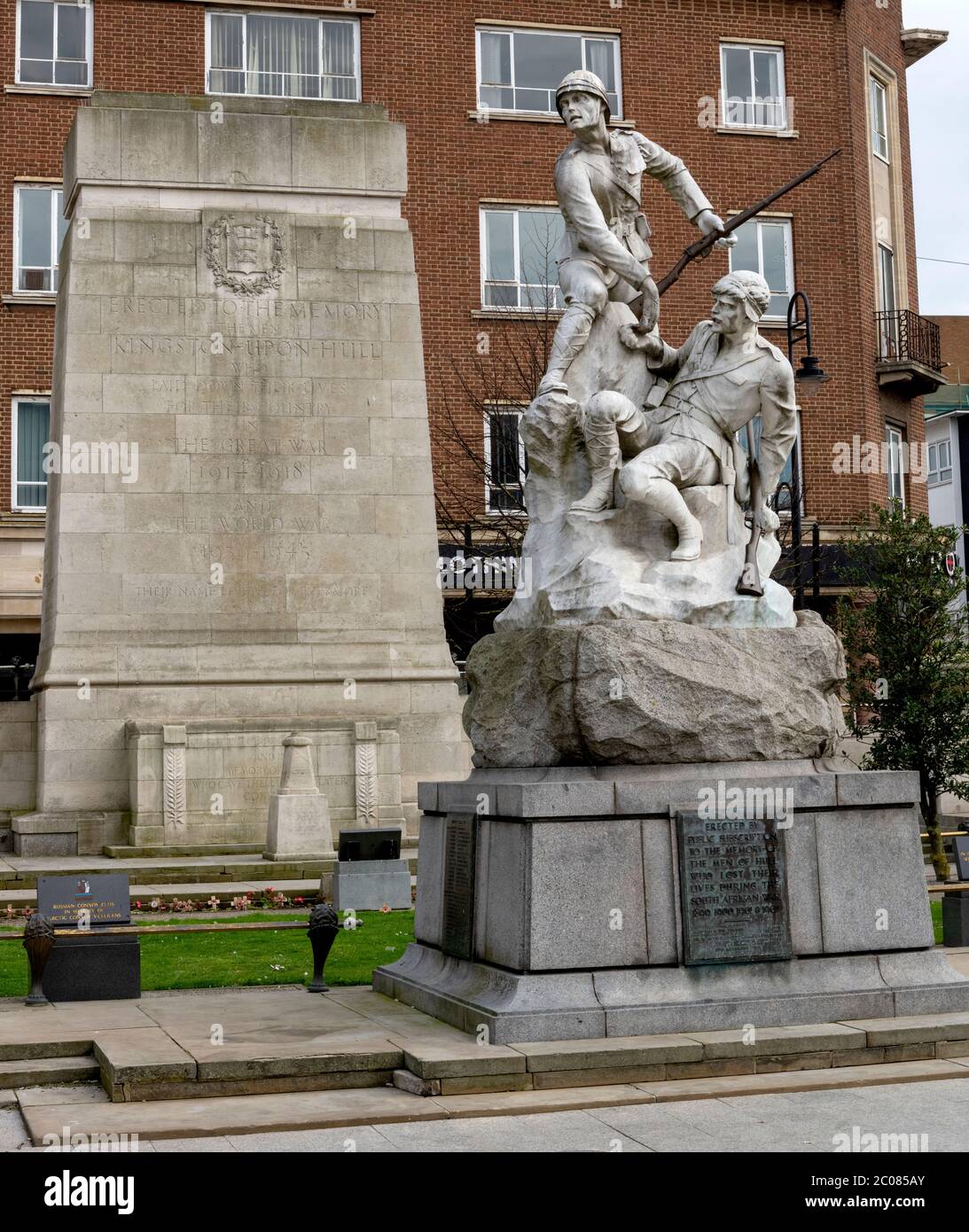 War memorial in Hull, Kingston upon Hull, East Riding of Yorkshire ...