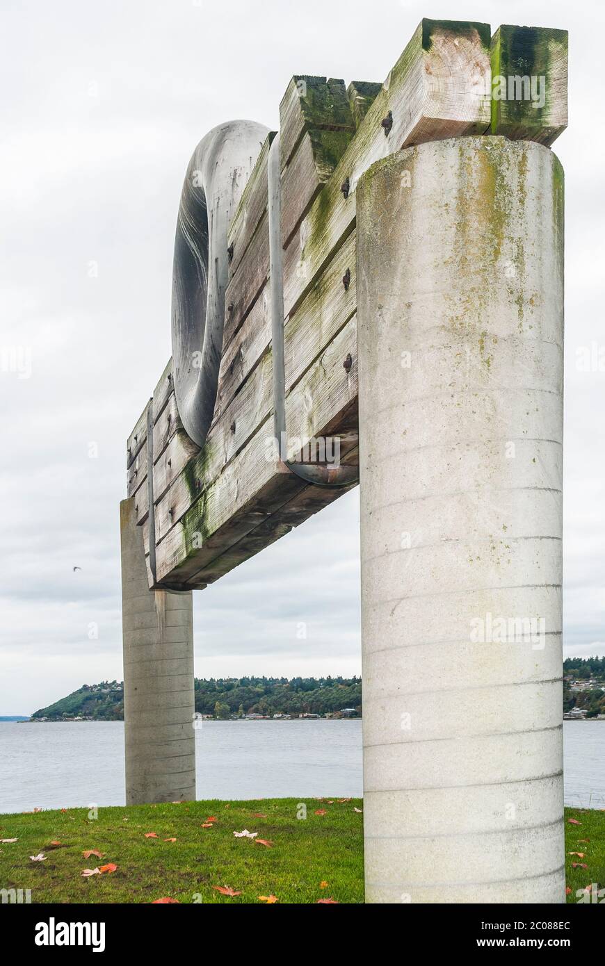"Taurus" sculpture by Thomas Lindsey was located in Seahurst Park in ...