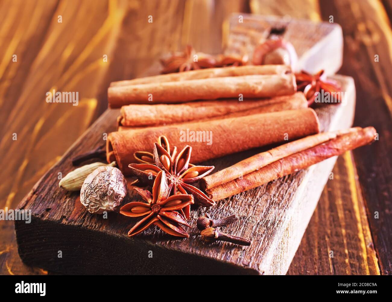 Spice s powder hi-res stock photography and images - Alamy