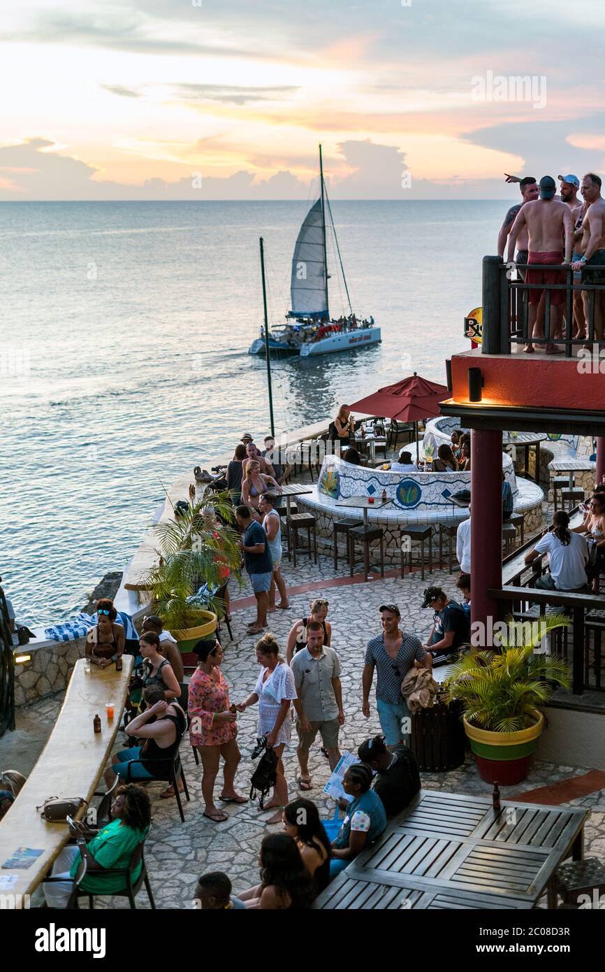 Ricks cafe jamaica hi-res stock photography and images - Alamy