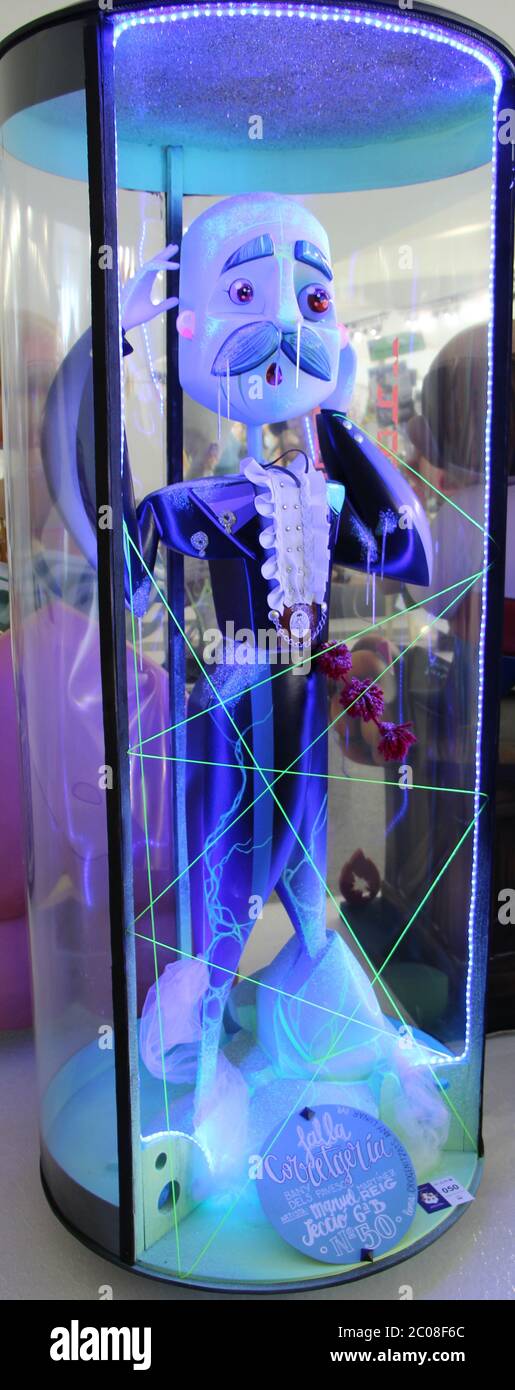 Cubicle costume hi-res stock photography and images - Alamy