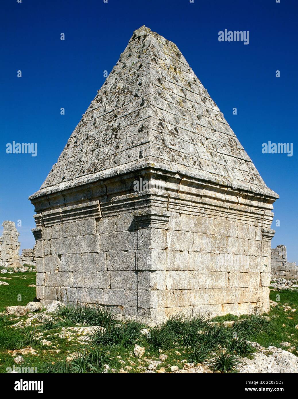 Al bara pyramid tomb hi-res stock photography and images - Alamy