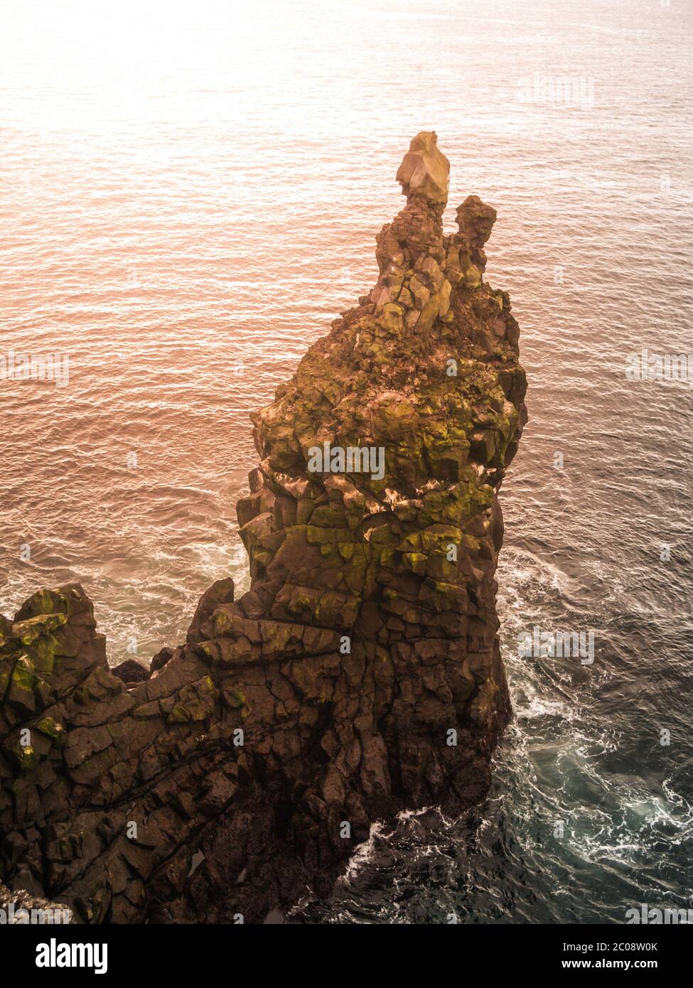 Basalt coast hi-res stock photography and images - Alamy
