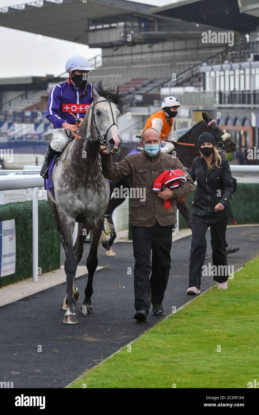 Raceday updates handicap beverley racecourse hi-res stock photography ...