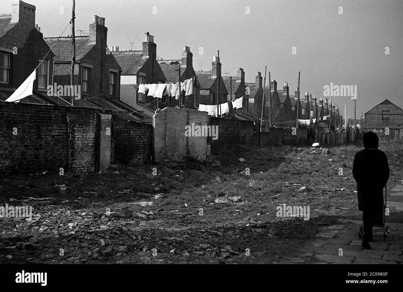 Portsmouth back streets Black and White Stock Photos & Images - Alamy