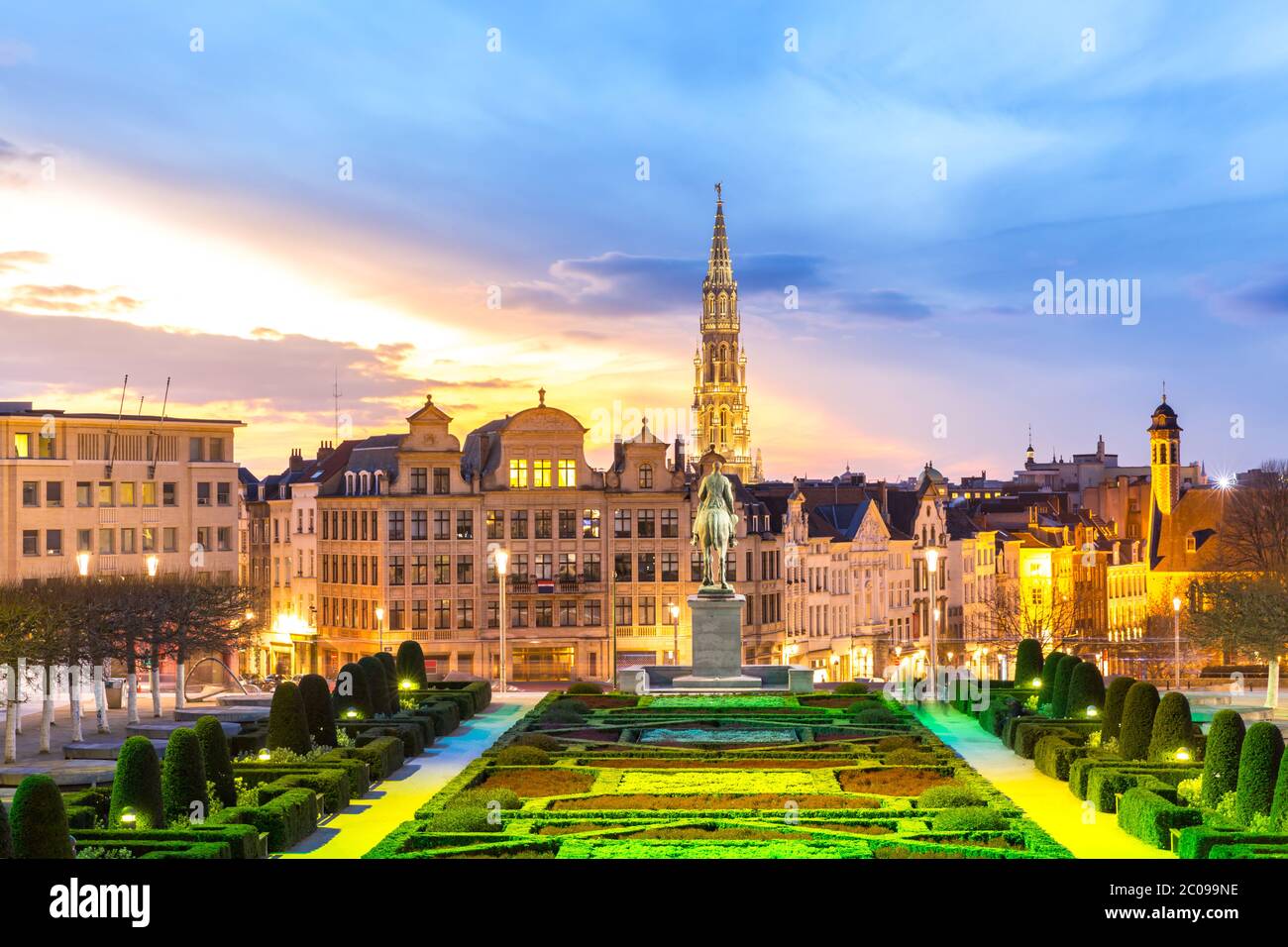 Town hall brussels aerial hi-res stock photography and images - Alamy