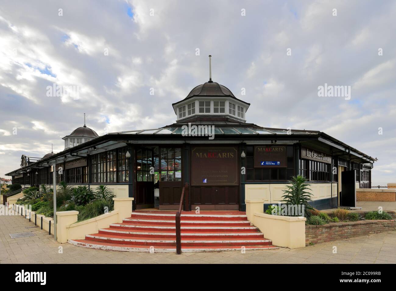 The Central Bandstand, Central Parade, Herne Bay town, Kent County ...
