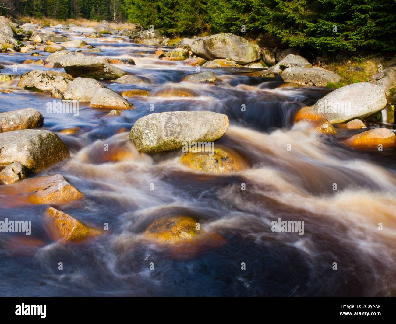 Many stones hi-res stock photography and images - Alamy