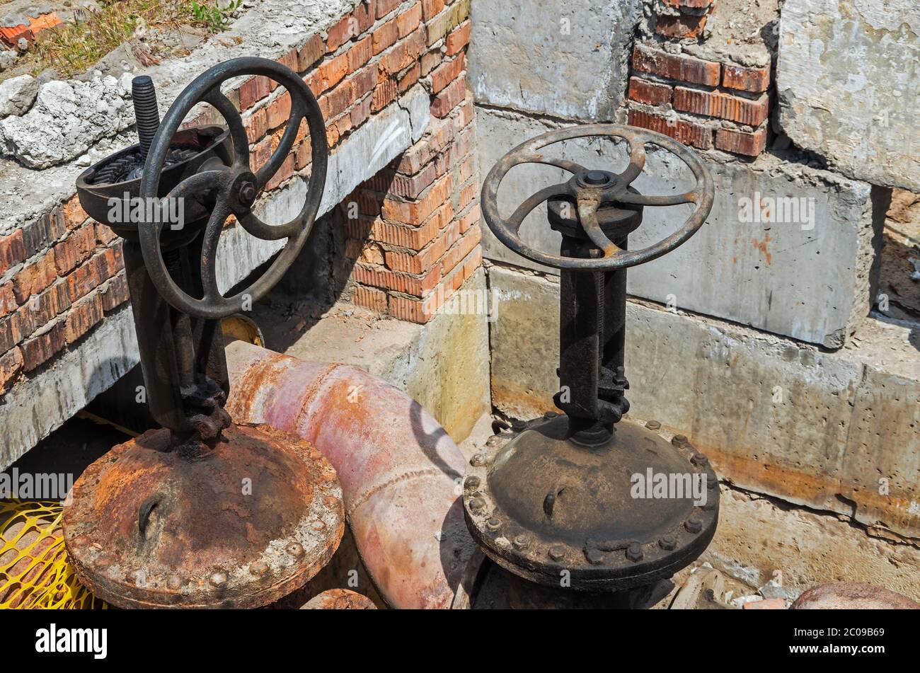 Gas main pit hi-res stock photography and images - Alamy