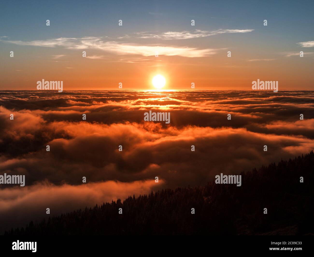 Fantastic sunset sky hi-res stock photography and images - Alamy