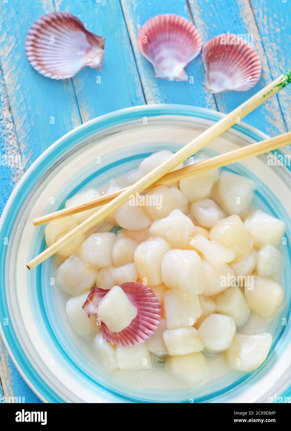 Finishing shells hi-res stock photography and images - Alamy