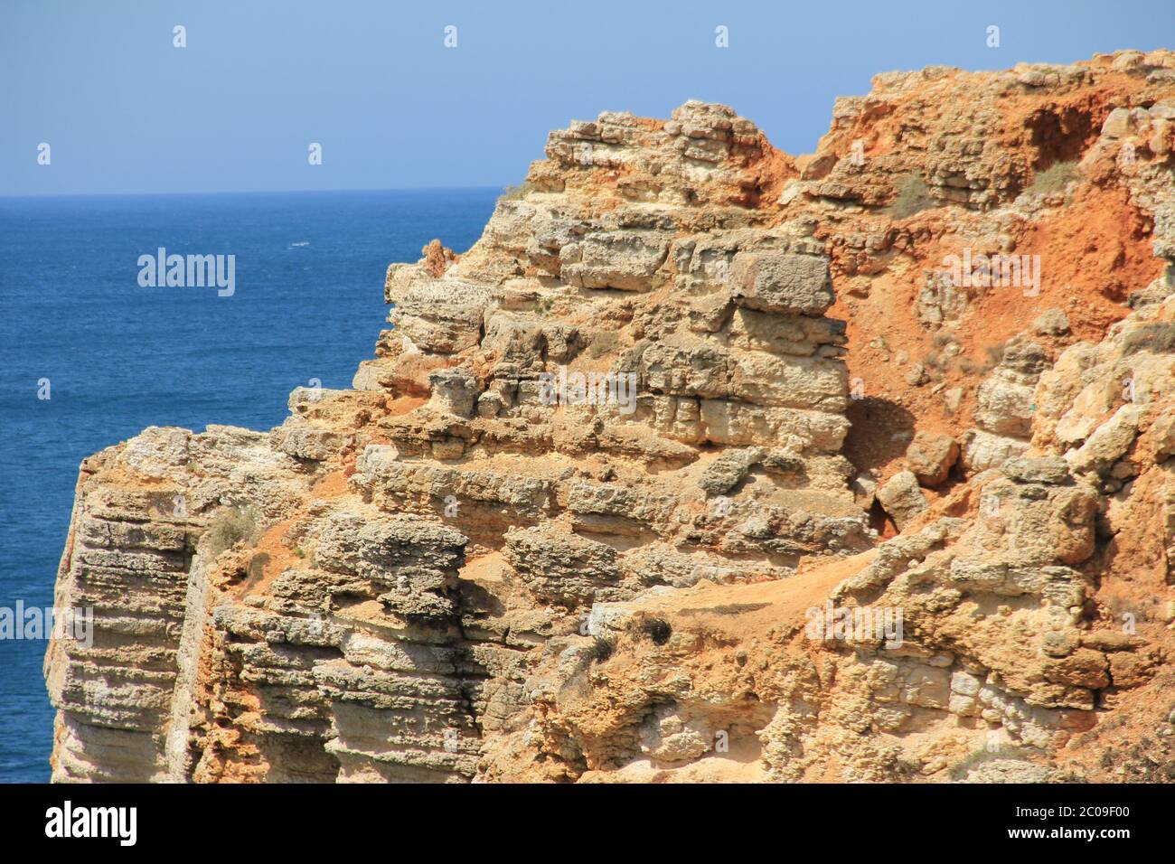 Modern ships compass hi-res stock photography and images - Alamy