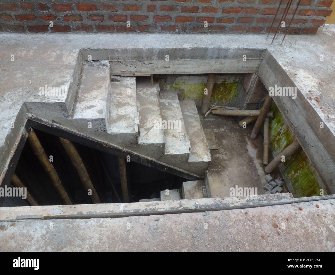 Men working on a construction site, building walls from Bricks. Colombo ...