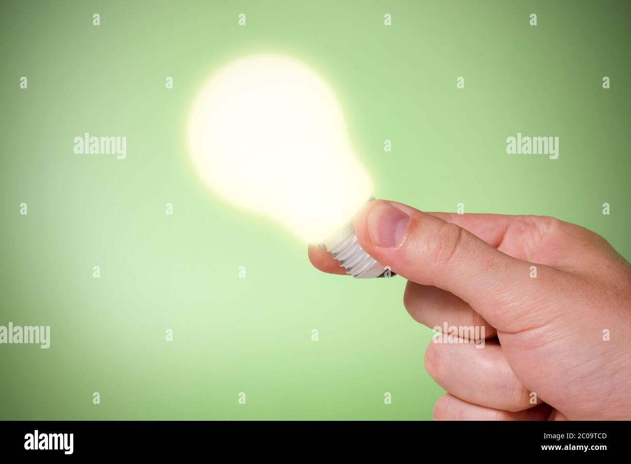 Lightbulb symbol for ideas hi-res stock photography and images - Alamy