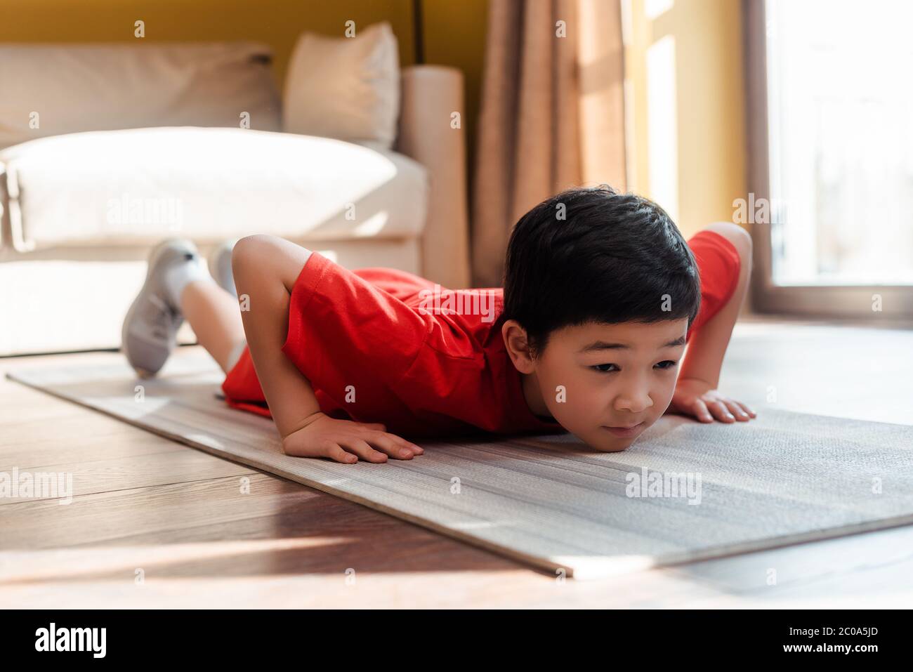 Boy doing push up hi-res stock photography and images - Alamy