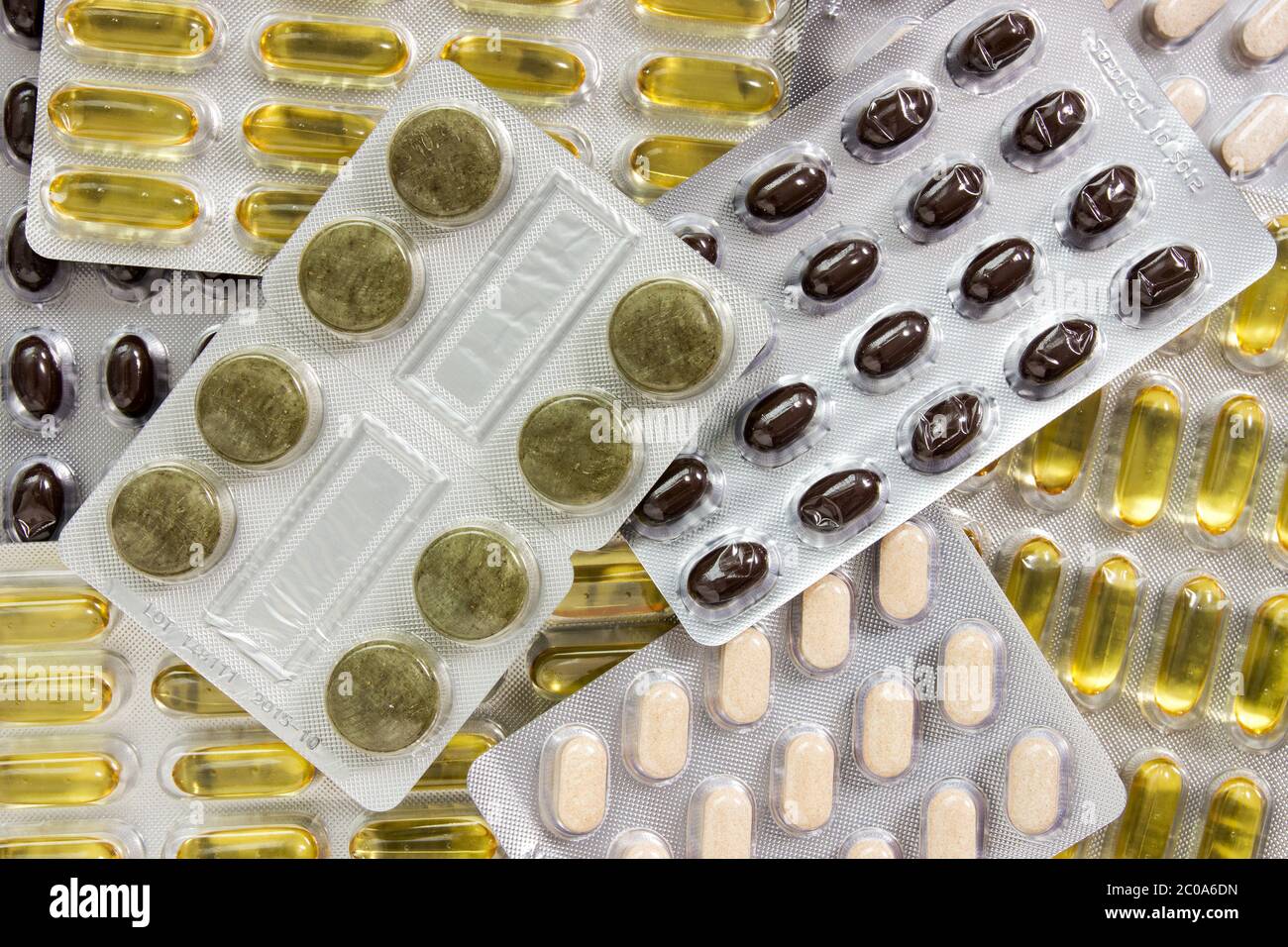 Medicaments packs hi-res stock photography and images - Alamy
