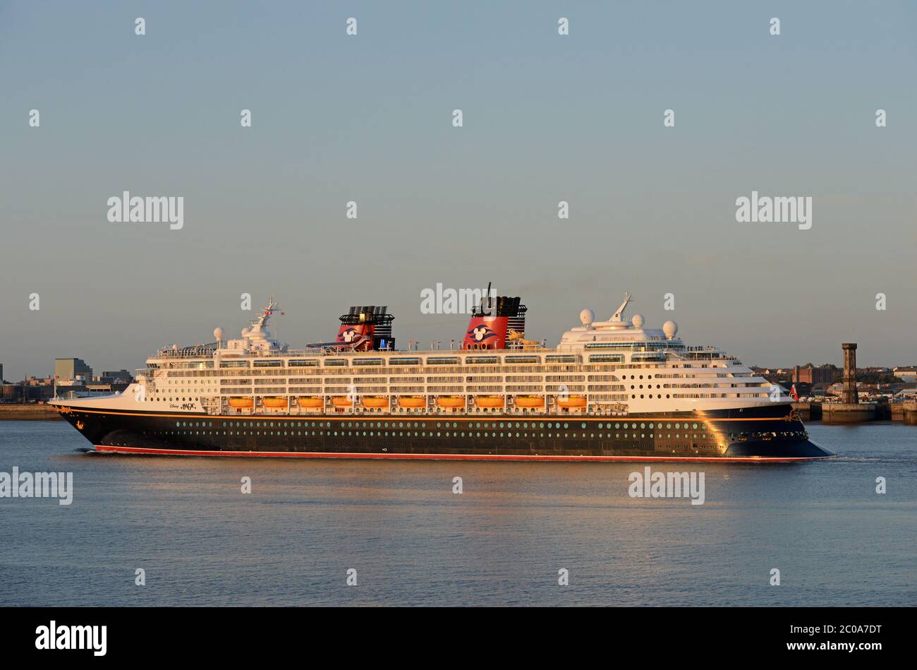 DISNEY MAGIC in the RIVER MERSEY at Liverpool passing the famous five ...