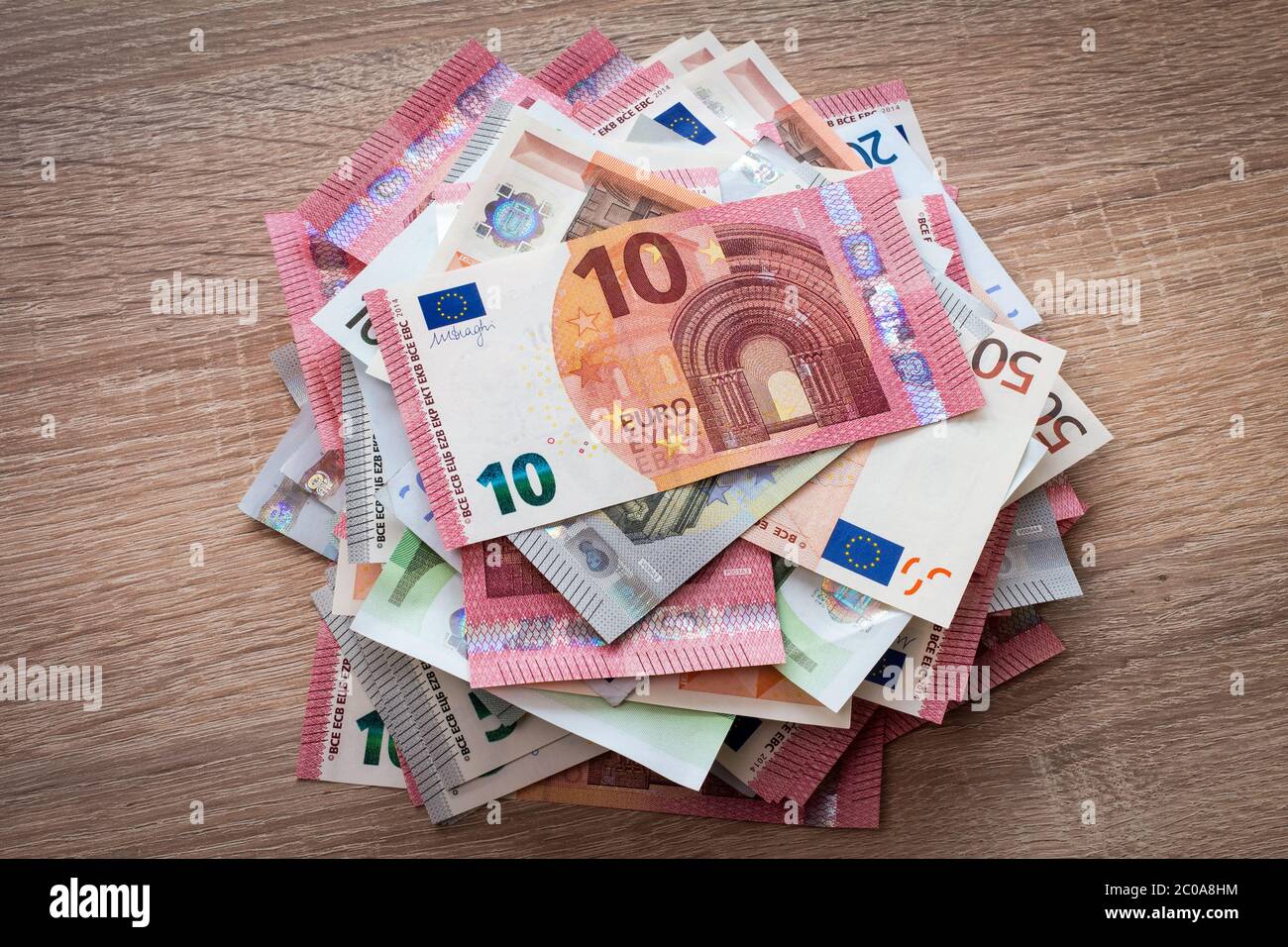 Pile of euros hi-res stock photography and images - Alamy