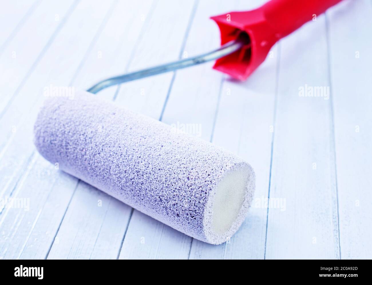 Paint brush wood cream hi-res stock photography and images - Alamy