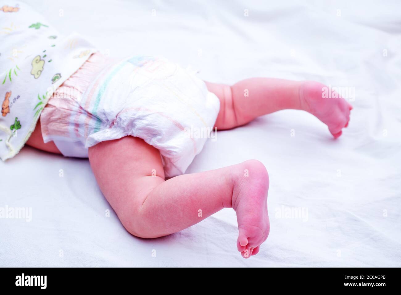 feets of newborn baby Stock Photo - Alamy