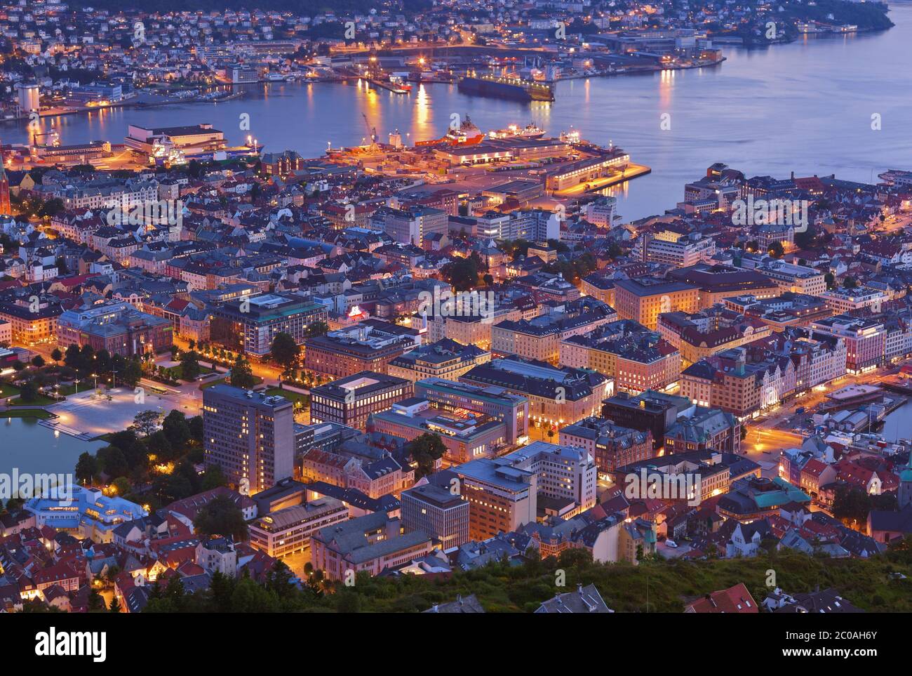 North sea night bergen hi-res stock photography and images - Alamy