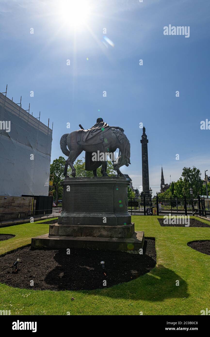 Thu 11 June 2020. Edinburgh, Scotland. The statue of John Hope, 4th ...