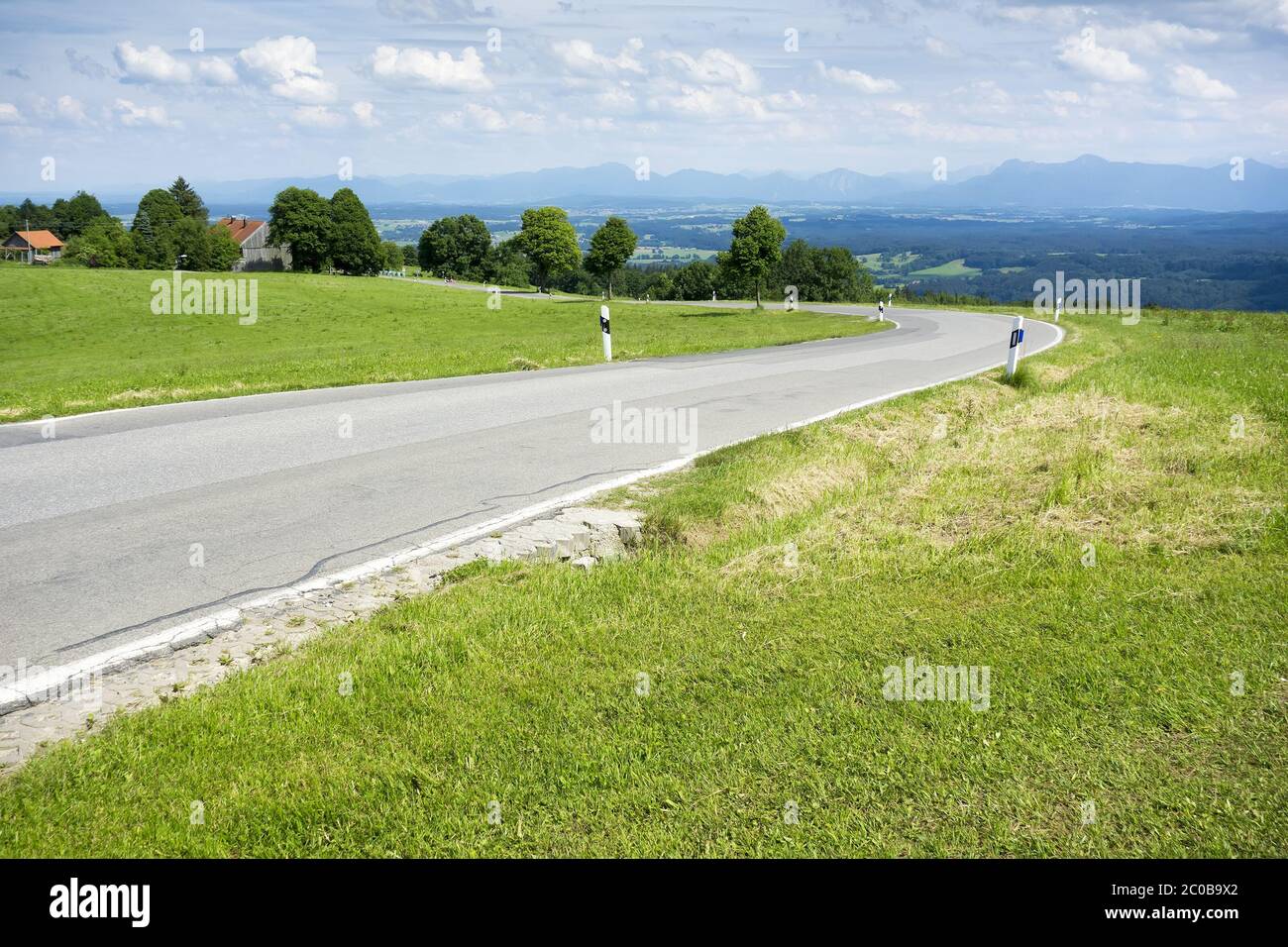 Winding street view hi-res stock photography and images - Alamy