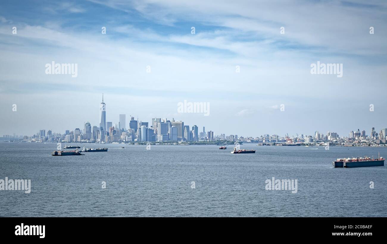 Cargo ship fleet hi-res stock photography and images - Alamy