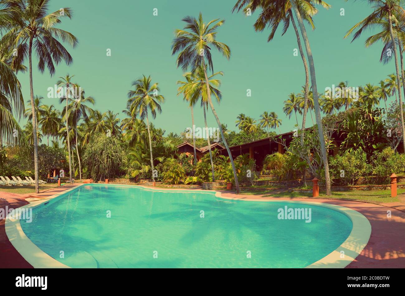 Vintage resort hi-res stock photography and images - Alamy
