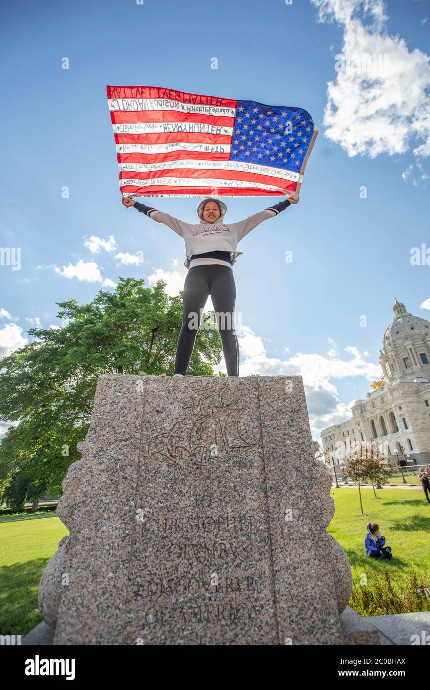 Christopher columbus statue torn down hi-res stock photography and ...