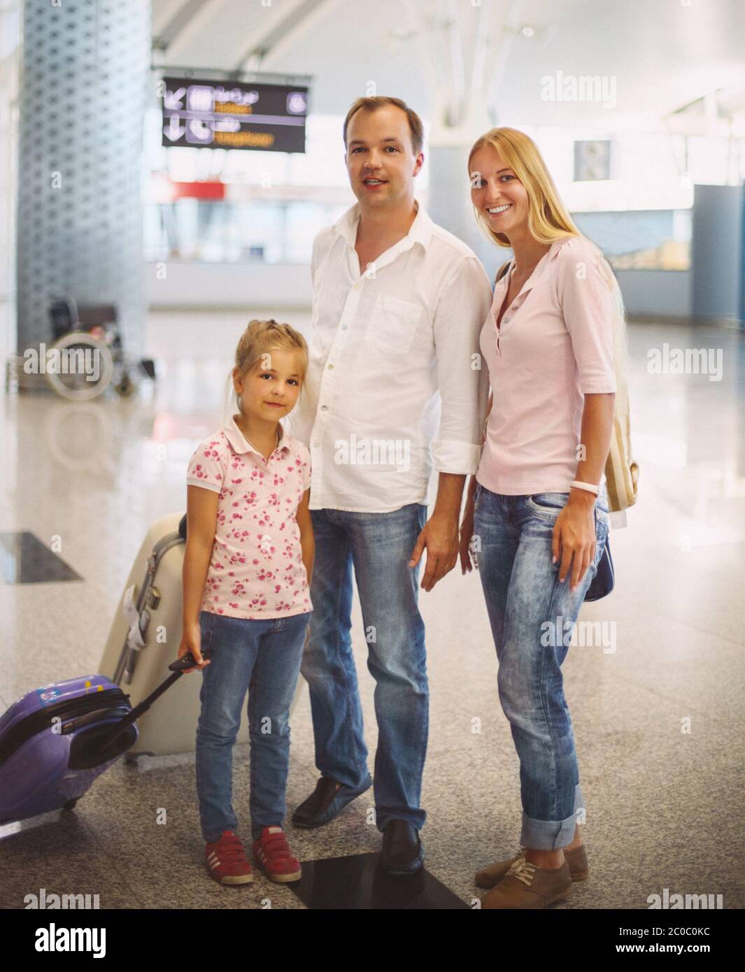 Airport family fun hi-res stock photography and images - Alamy