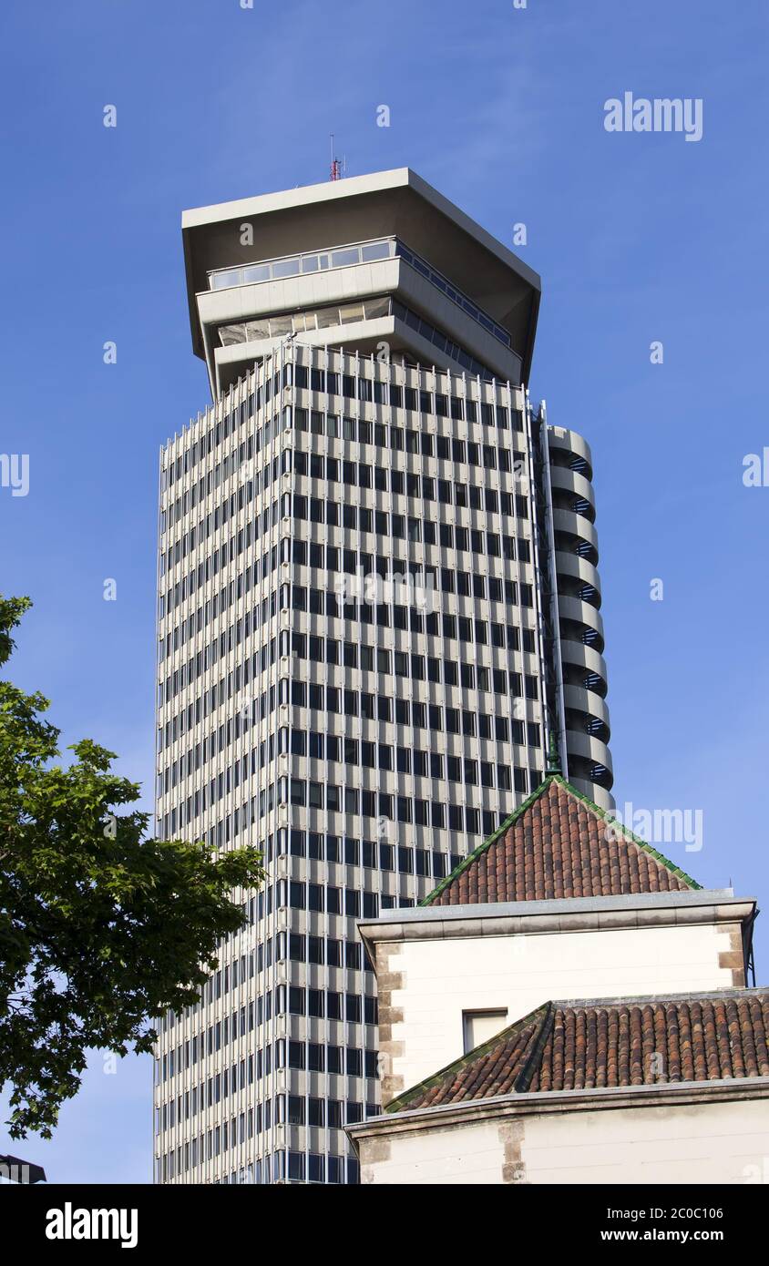 110 meters hi-res stock photography and images - Alamy