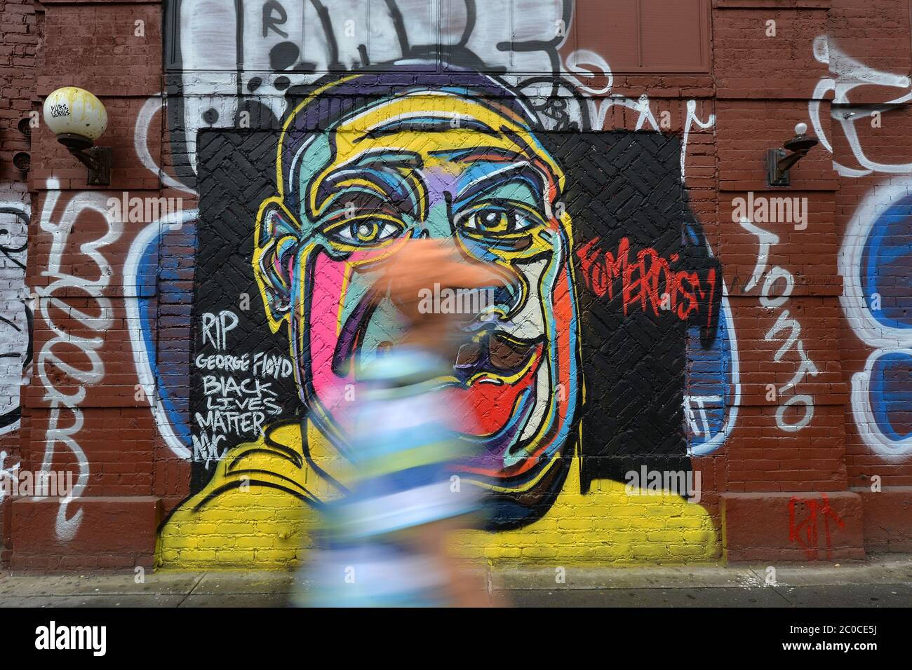 New York City, USA. 11th June, 2020. A graffiti portrait of George ...
